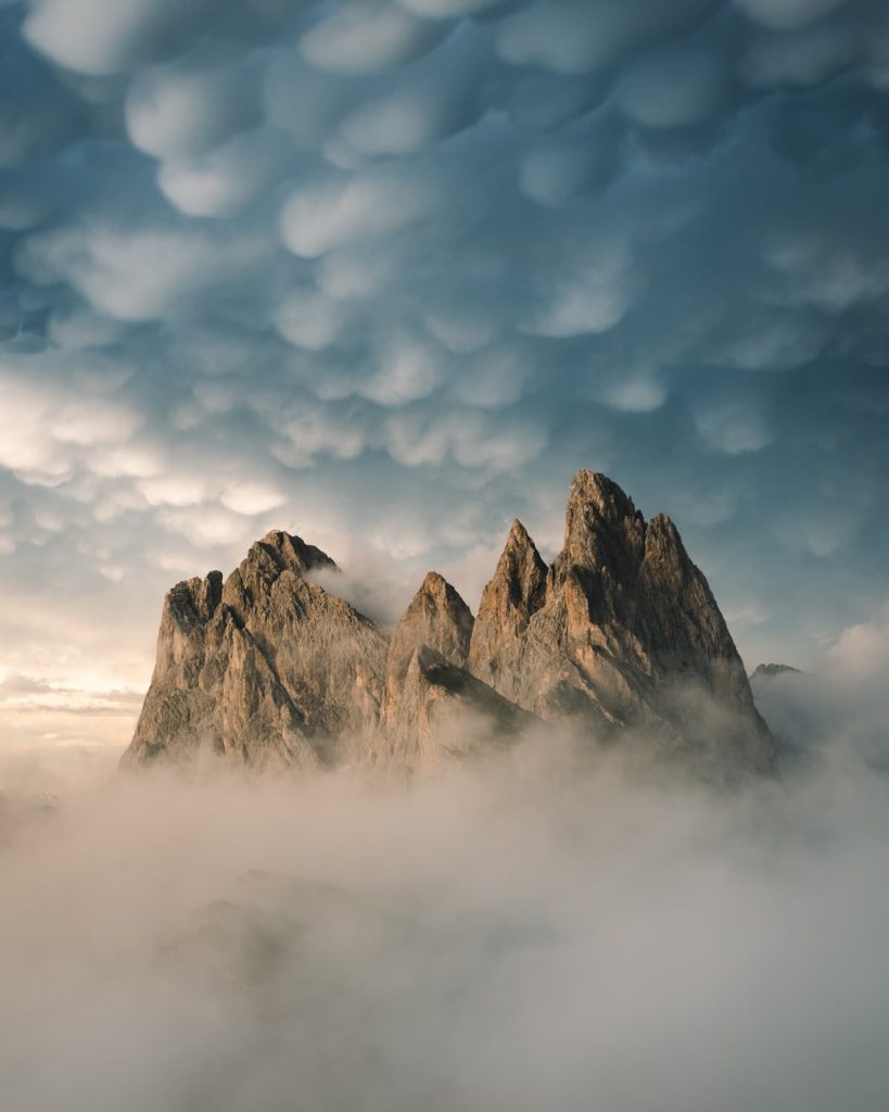 Sebastian Lehrke @sebastian.lehrke Best of the week 52 at #nomadict ...