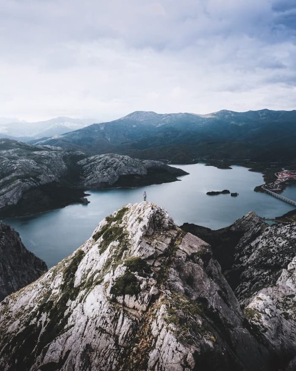 David Genovés @davison7 Photographer based in Spain - NOMADICT