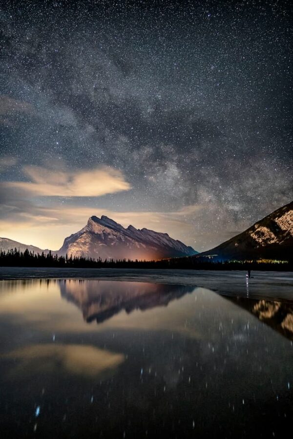 Photon Chaser @photon.chaser Photographer based in Canada - NOMADICT